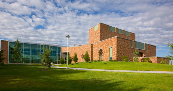 Top 4 community colleges in the United States - OYA School
